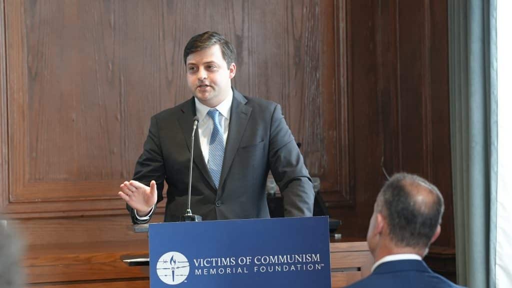 Churchill and Reagan: Statesmen of the Cold War | Victims of Communism ...